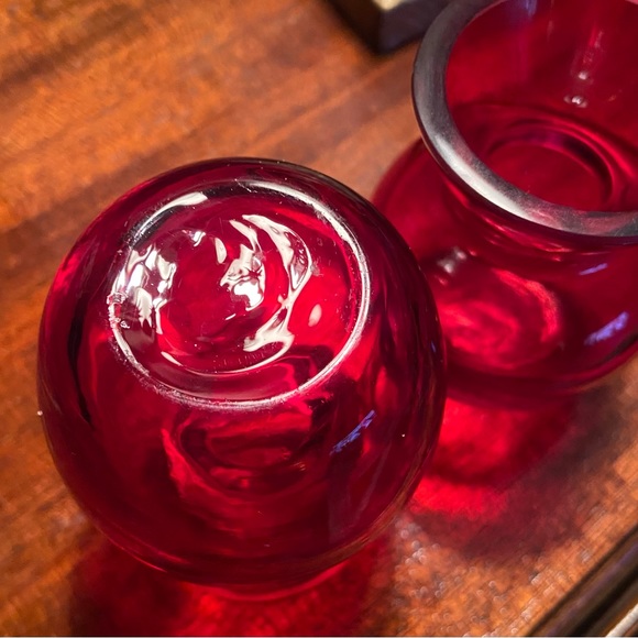 Source Unknown | Accents | Vintage Set Of 2 Ruby Red Small Vases | Poshmark